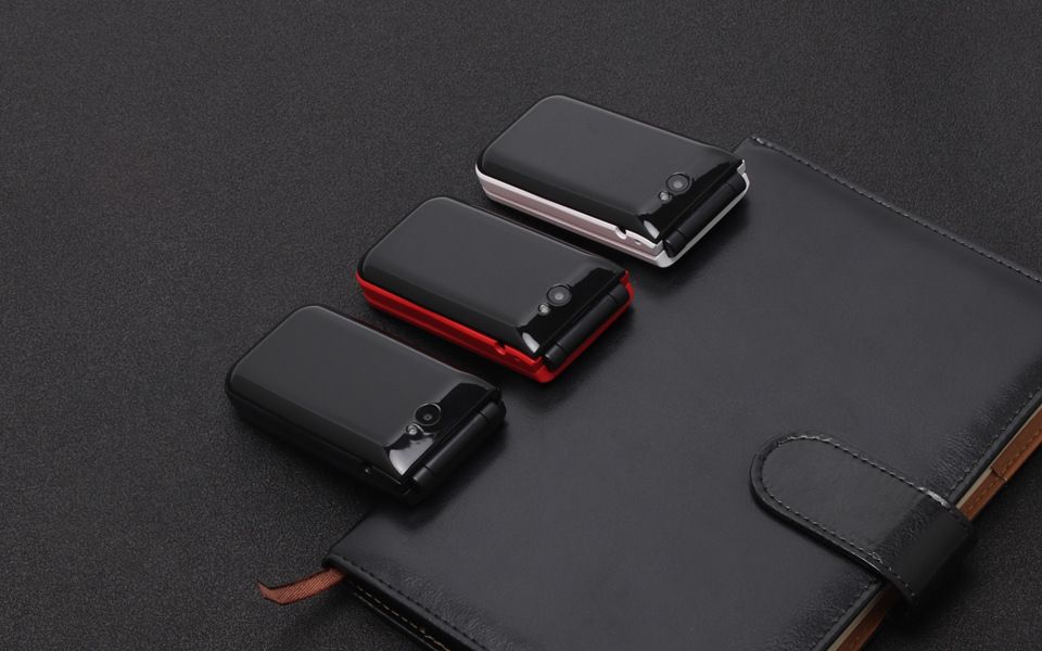 Non-smartphone GSM 2G Dual SIM Flip Fashion Communication Phone ...